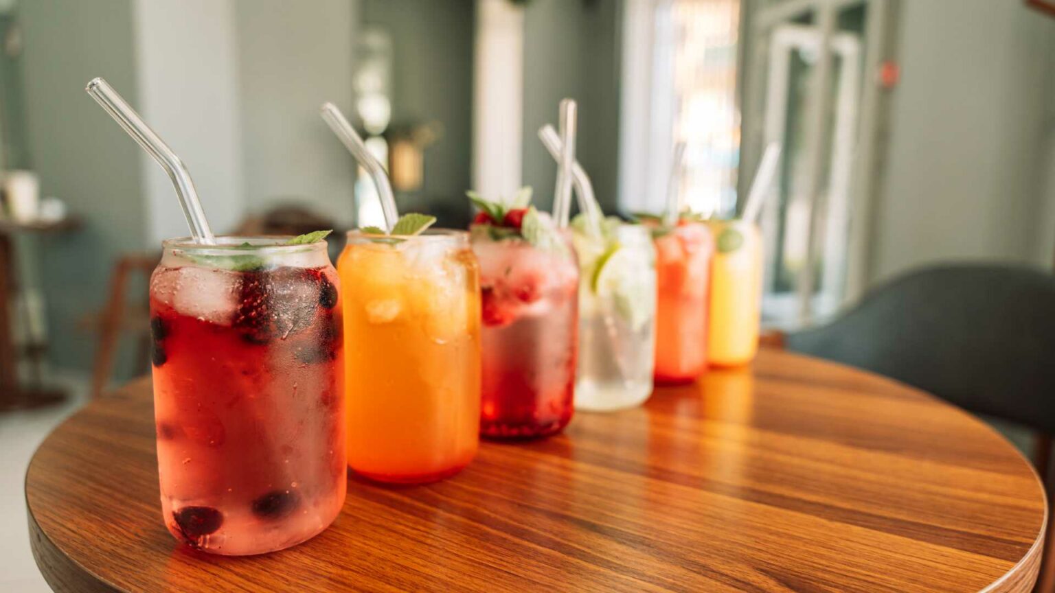 Fiscalité des boissons en restauration : TVA et taxes